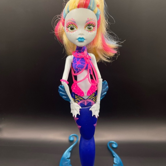 monster high | Toys | Monster High Doll Lagoona Blue Great Scarrier ...